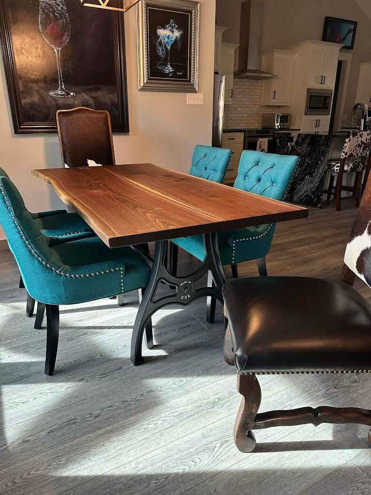 Jill Farmhouse Table - Timeless Farm Style Dining Table